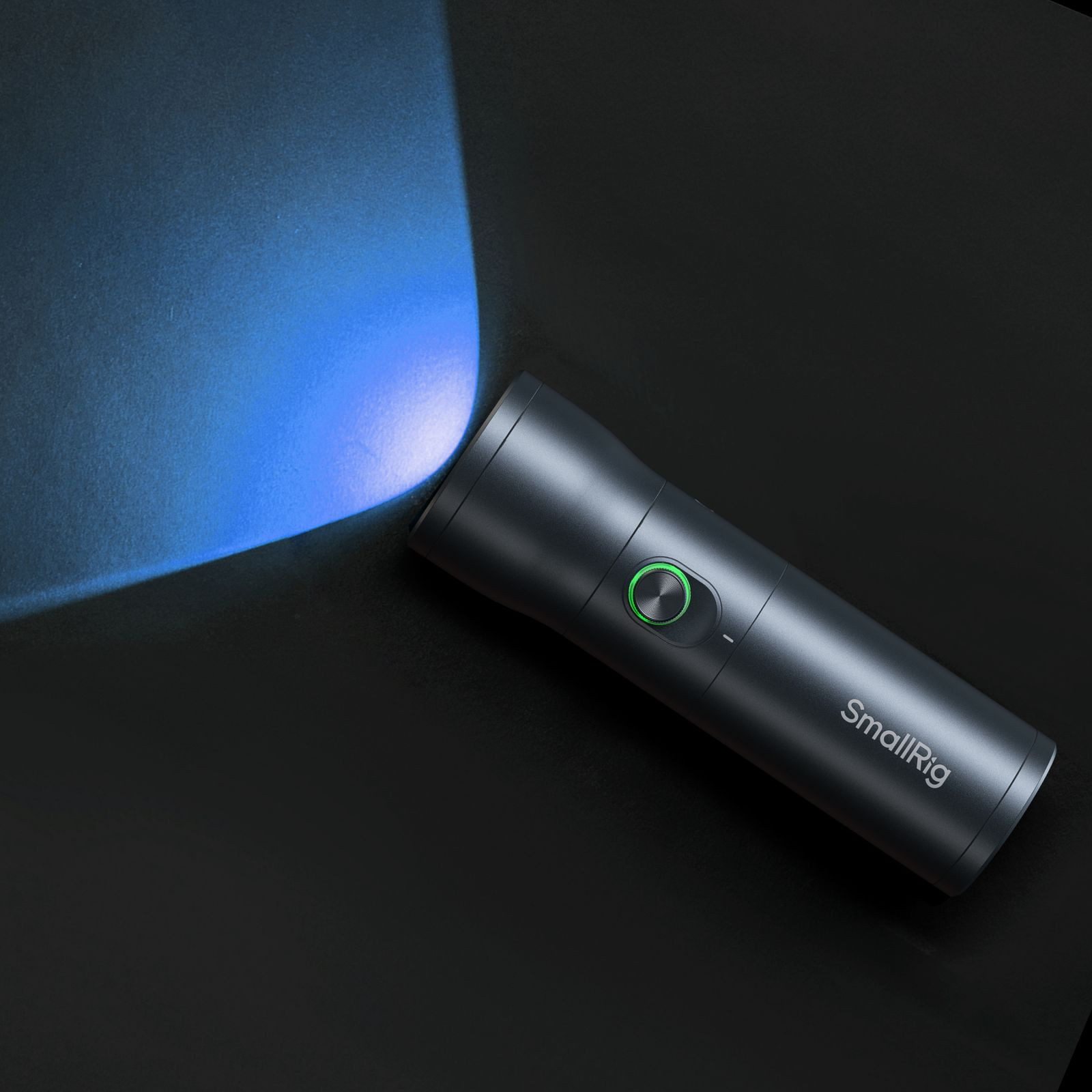 SmallRig 4634 Осветитель светодиодный RF 10C Portable Focusable LED Video Light купить по цене в ...